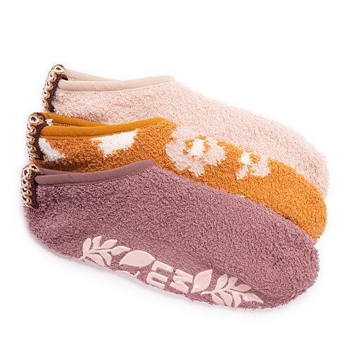 Click here for Muk Luks W Ml Ds Ftie Slp Sks 3 Pk Low Cut Cozy Fo... prices
