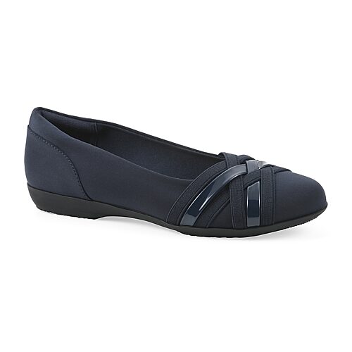 Click here for CLIFFS BY WHITE MOUNTAIN Fall 2026 Womens Almond C... prices