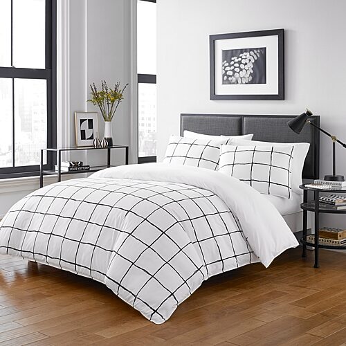 Click here for City Scene Zander Comforter Set prices